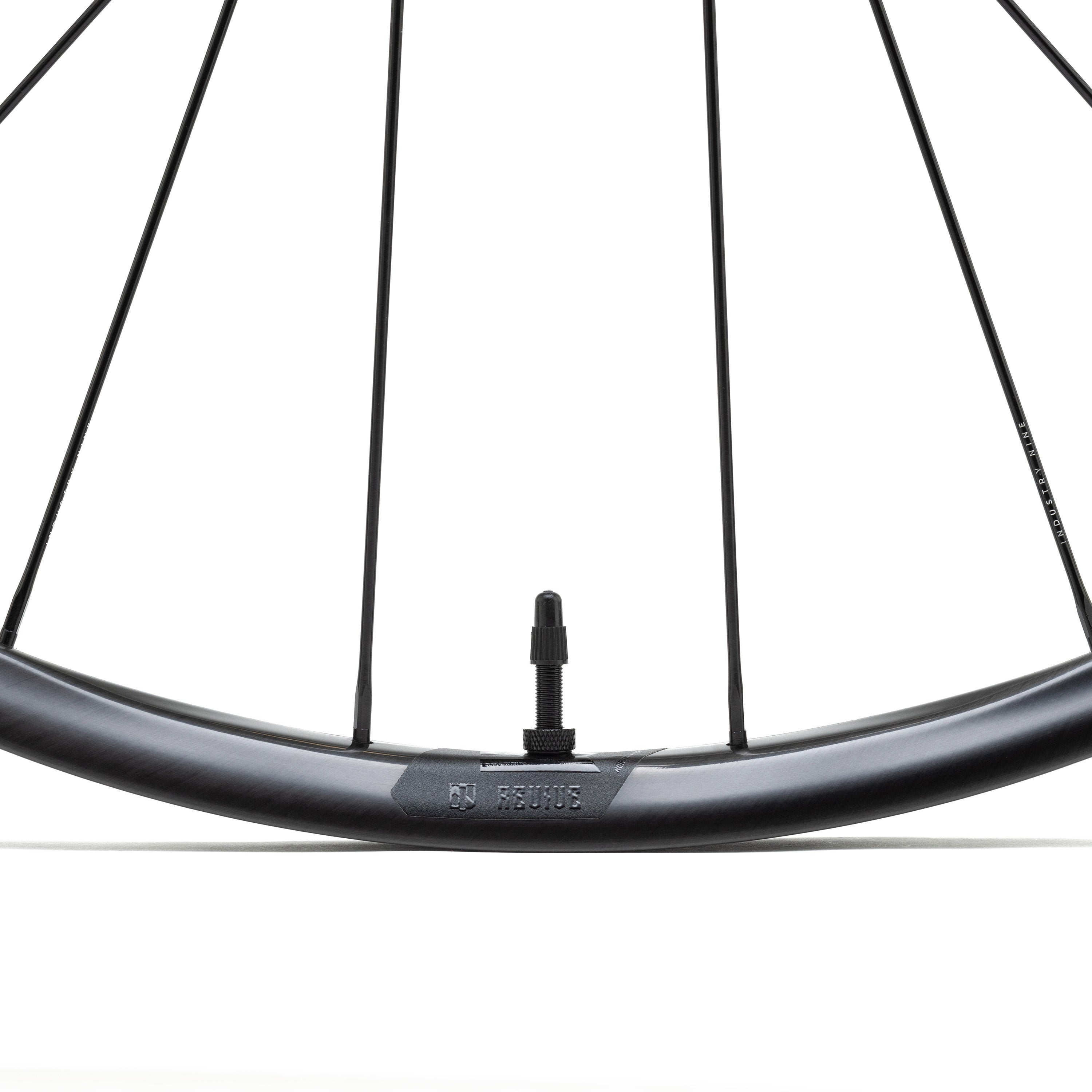 Revive 2.0 CR-System Solix-700C-Rear Wheel-Centerlock-Black Hub-Orange ...